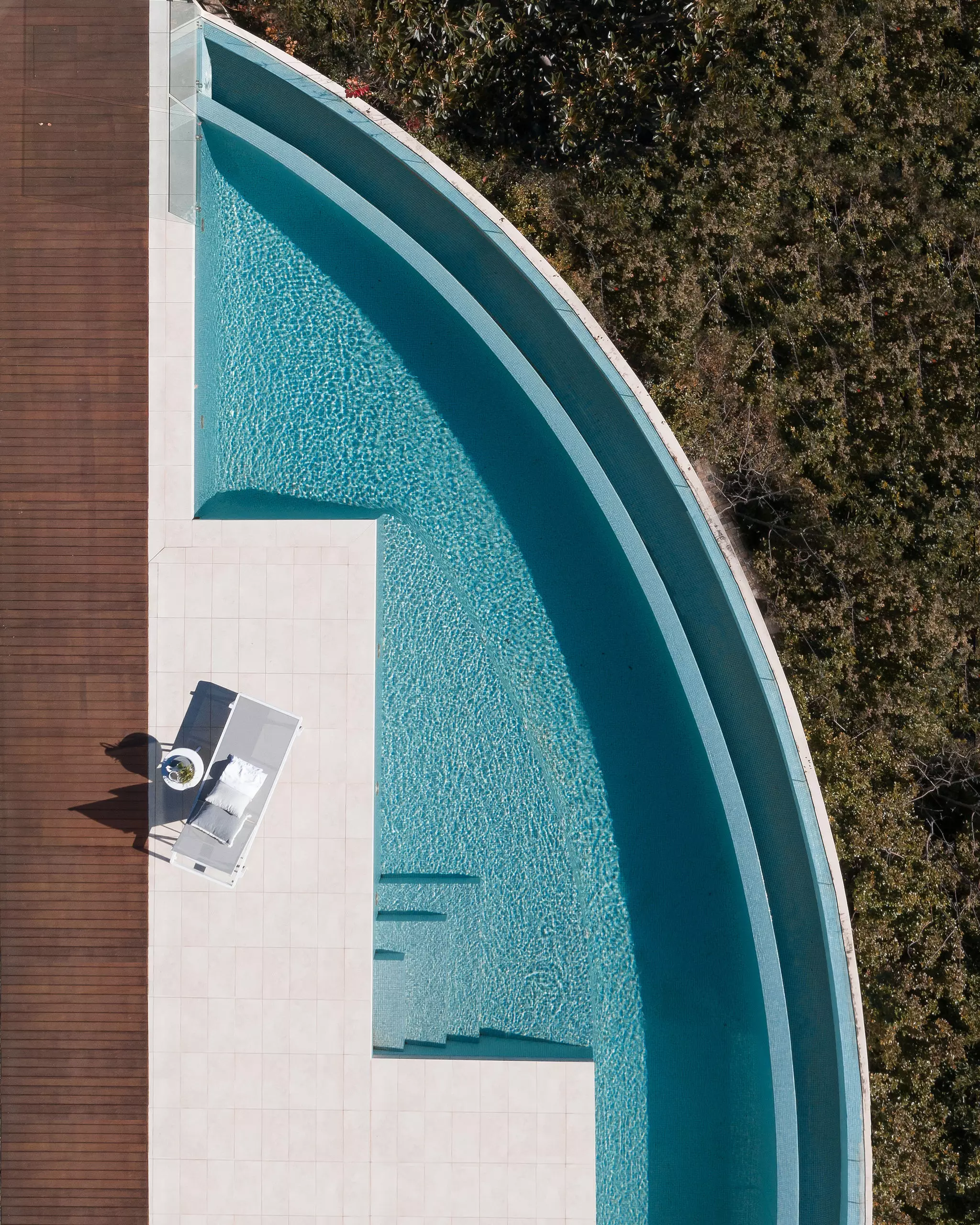 Your Moment of Summer Zen: Pools From Above 156224_4