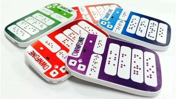 Fón Braille 3D priontáilte ag OwnFone