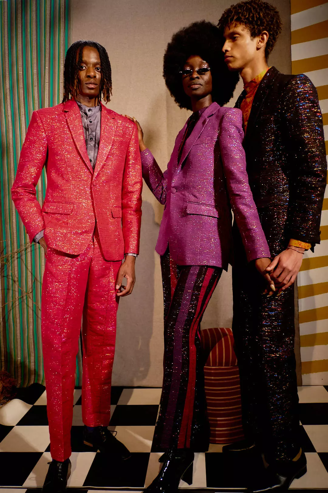 Il designer Kente Gentlemen Aristide Loua è in un viaggio vibrante come i suoi vestiti 360_4