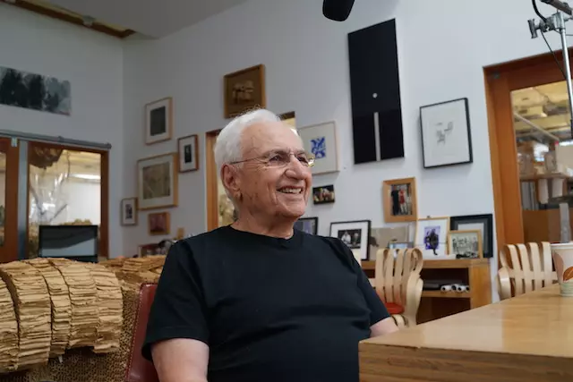 Frank Gehry, Videostill von Briefly