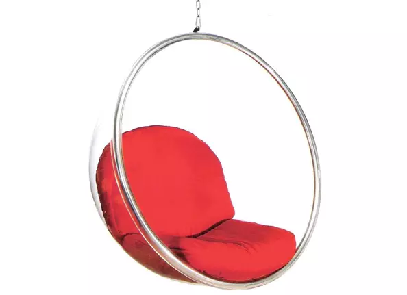 Eero Aarnio's Bubble Chair pre Adeltu