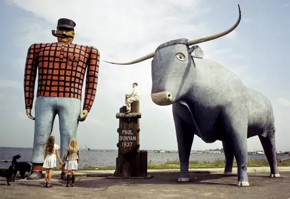 Paul Bunyan a Cow