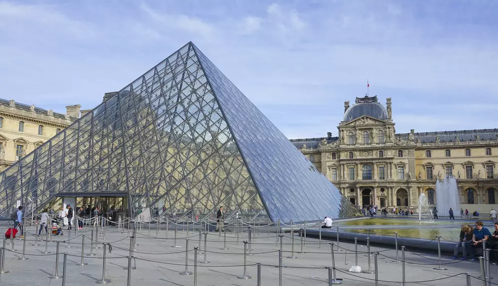 Louvre Mendapat Presiden Wanita Pertamanya Dalam Sejarah 228 Tahun