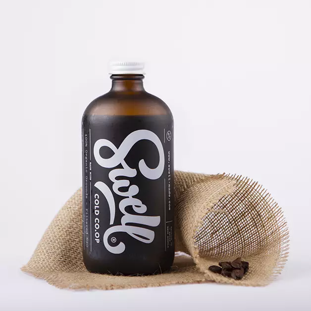 Swell_Bottle_w_Burlap_628