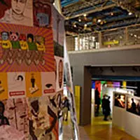 Triển lãm của Fabrica tại Trung tâm Pompidou ở Paris bao gồm các bài học cần thiết nhưng cũng dành thời gian cho giờ giải lao.