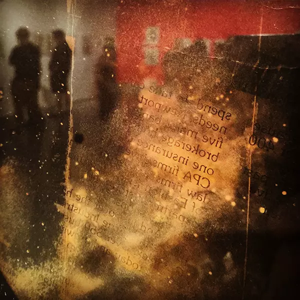 Geister in einer Ausstellung: Reflexionen über eine Odyssee im Weltraum von 1976.