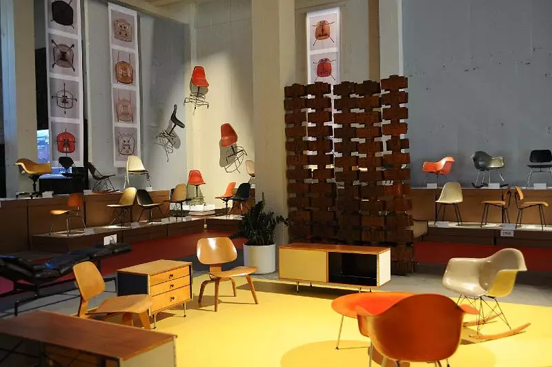 Eames sammeln