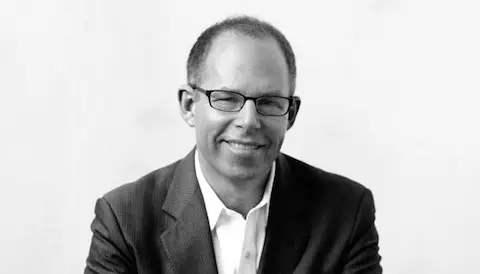 Michael Bierut Muab ob npaug rau ntawm HOW Design Live