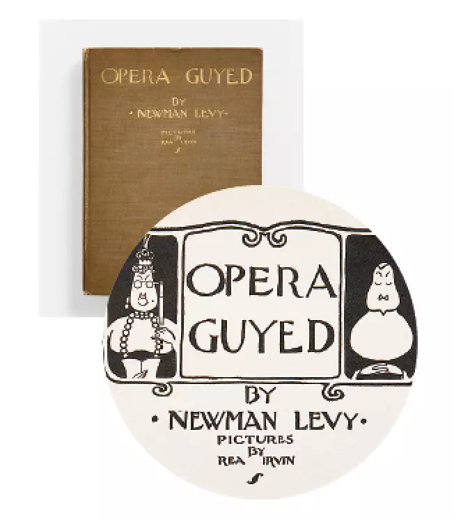 Fonony sy santionany avy amin'ny boky tononkalo opera mampihomehy tamin'ny 1923; Nandritra ny evolisionany dia tsy nisy litera kely ilay karazany, na dia misy aza ny maningana natao ho an'ny c kely ao amin'ny “Mc” sy “Mac”.