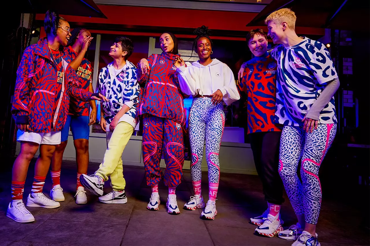 Stella McCartney x Adidas відзначають спортсменок із гендерно-нейтральним спортивним одягом 738_6