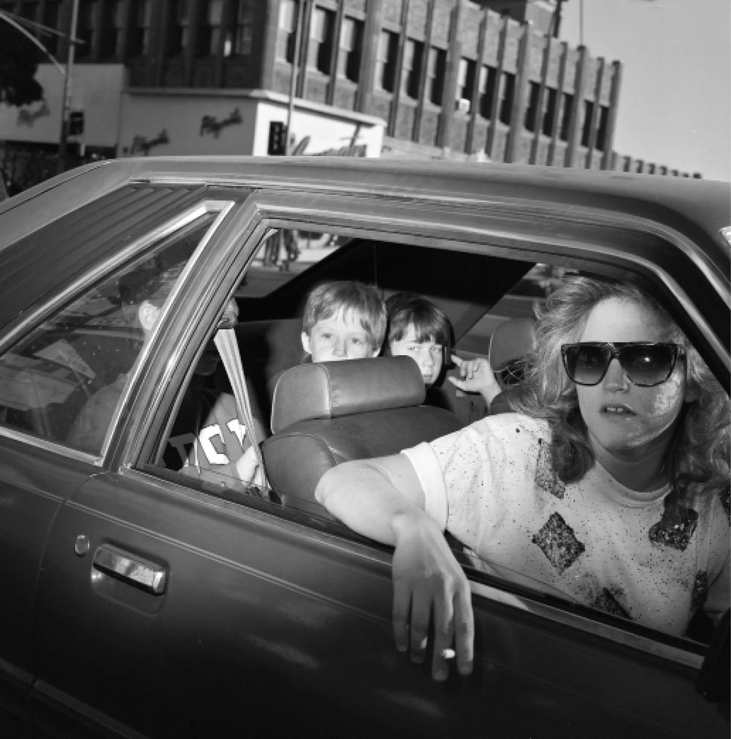 The Daily Heller- Diane Keaton ၏ တကယ်သပ်ရပ်သော ဓာတ်ပုံစာအုပ် 82_2