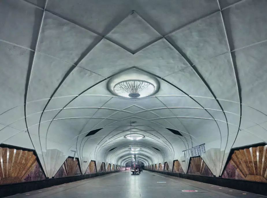 The Daily Heller: estações de metrô projetadas como palácios para o proletariado 878_6