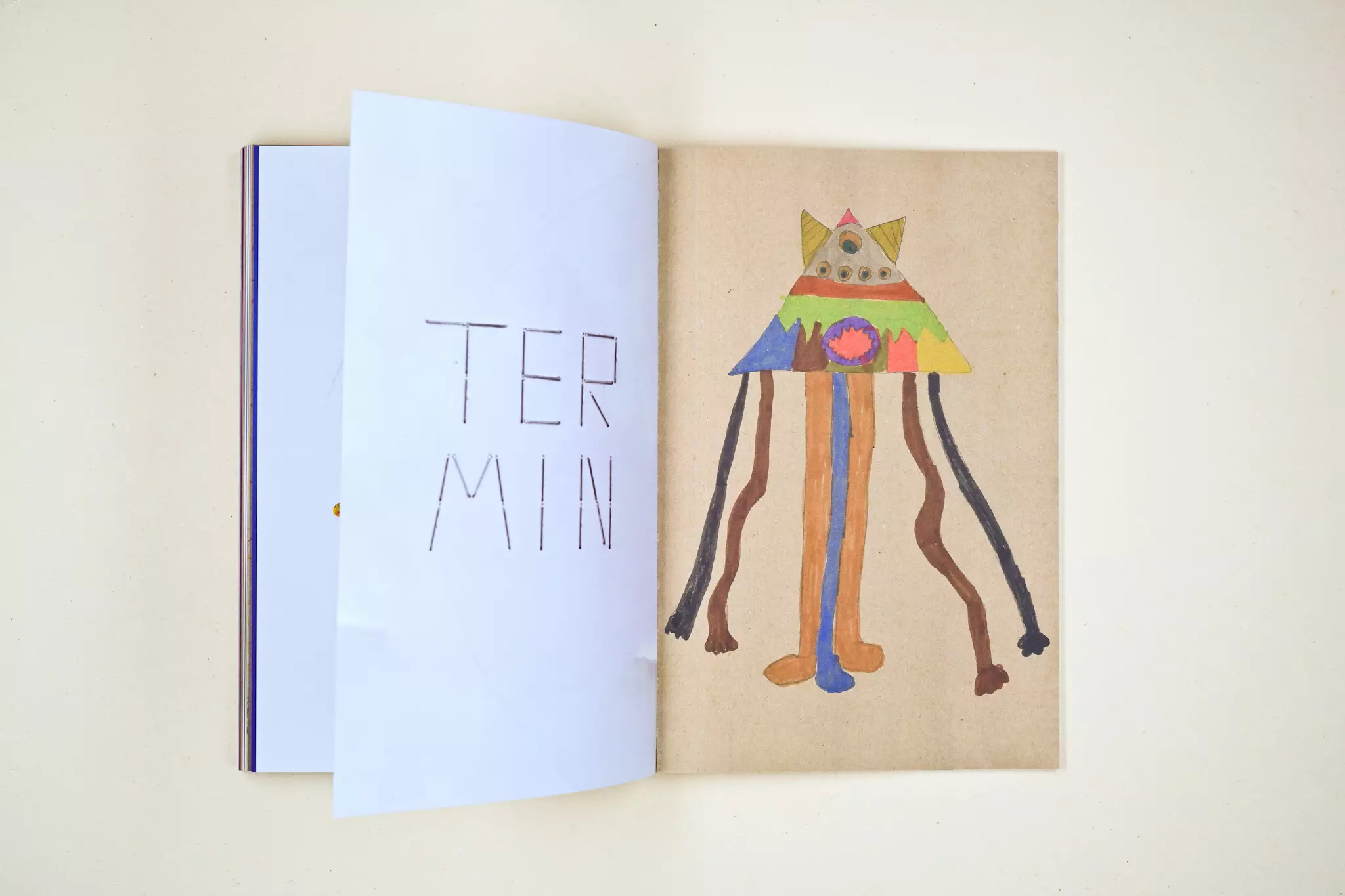 „Kde je Zuhause?“ je knižný projekt ilustrovaný deťmi utečencov v Berlíne 9946_13